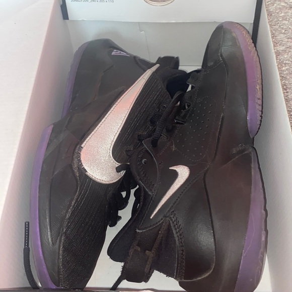 Nike | Shoes | Freak 2 Wore A Couple Of Times No Shoe Box Paper Box Has ...